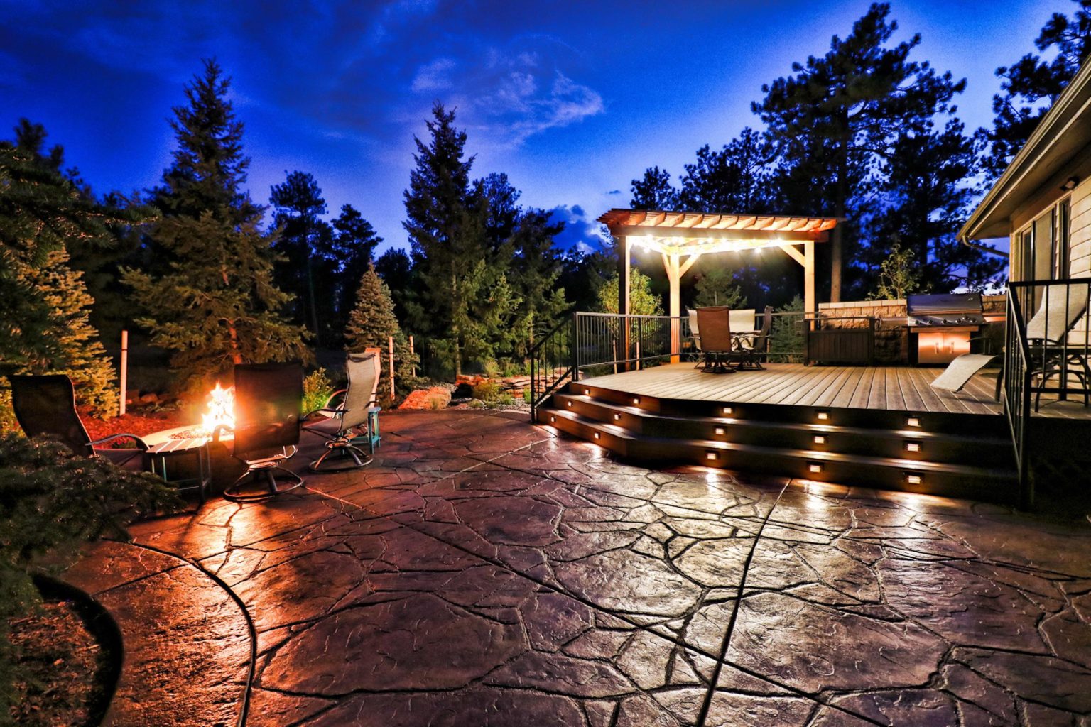 Create Your Outdoor Oasis - The Stoddard Building Group